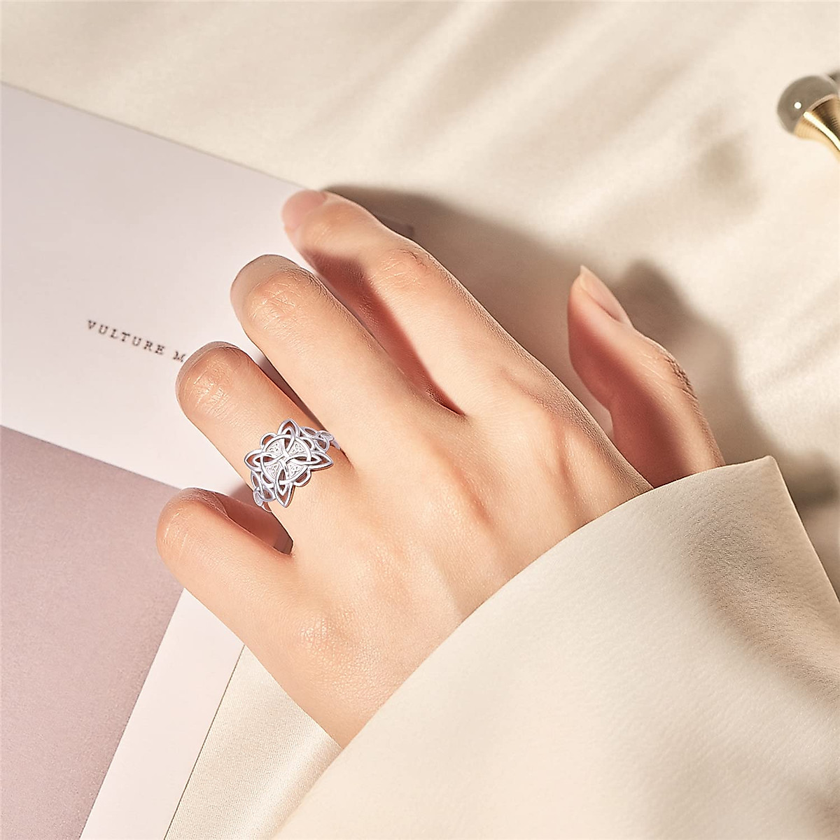 FLYOW 925 Sterling Silver Good Luck Irish Jewelry Celtic Quaternary Wiccan Witches Knot Ring for Women, Size 7