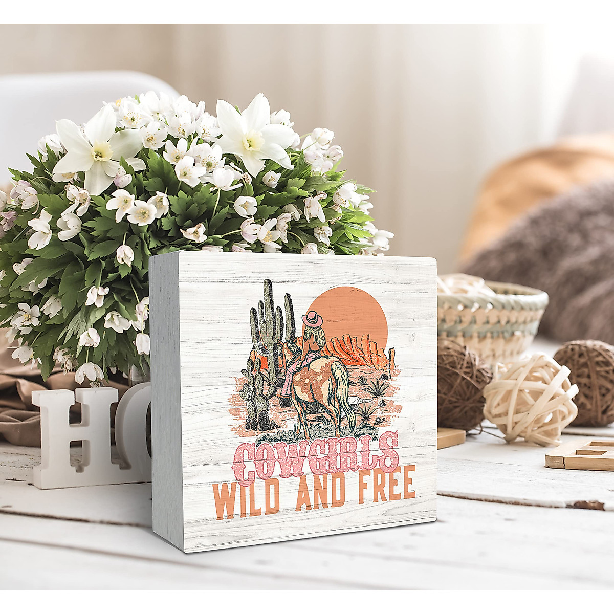 SRADMO Long Live Cowgirls Wood Box Sign Desk Decor，Retro Western Sunset Cowgirl Rodeo Theme Wooden Block Box Sign Decoration For Western Home Shelf Table Decor