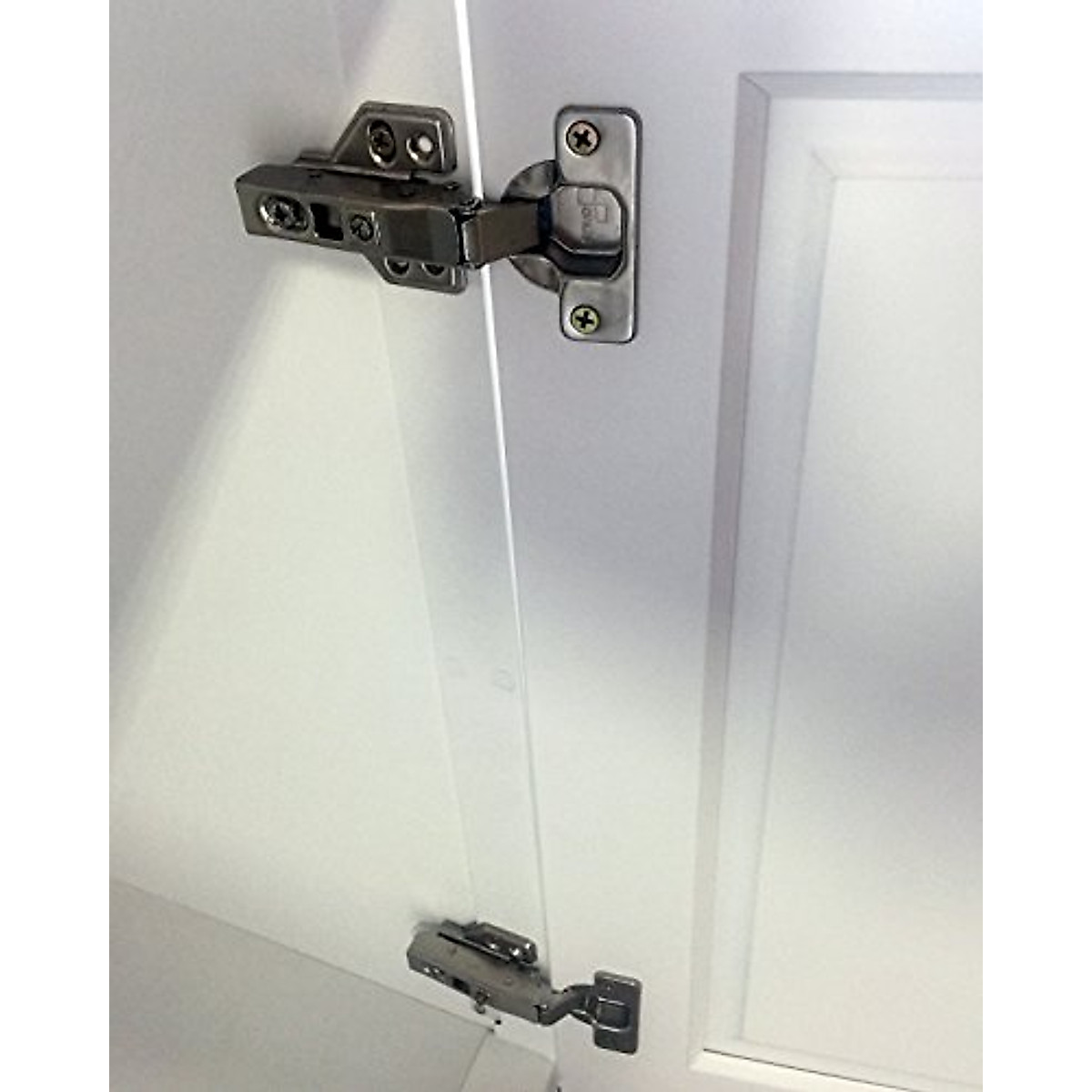 30" Wide x 21" Deep New White Shaker Single-Sink Bathroom Vanity Base Cabinet WS-V3021