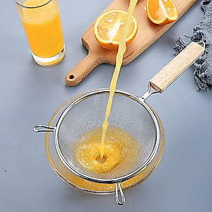 NaDale Set of 3 Stainless Steel Fine Mesh Strainers 4.92"，6.3"，7.87" Strainer Wire Sieve Sifter for Kitchen Tools Gadgets