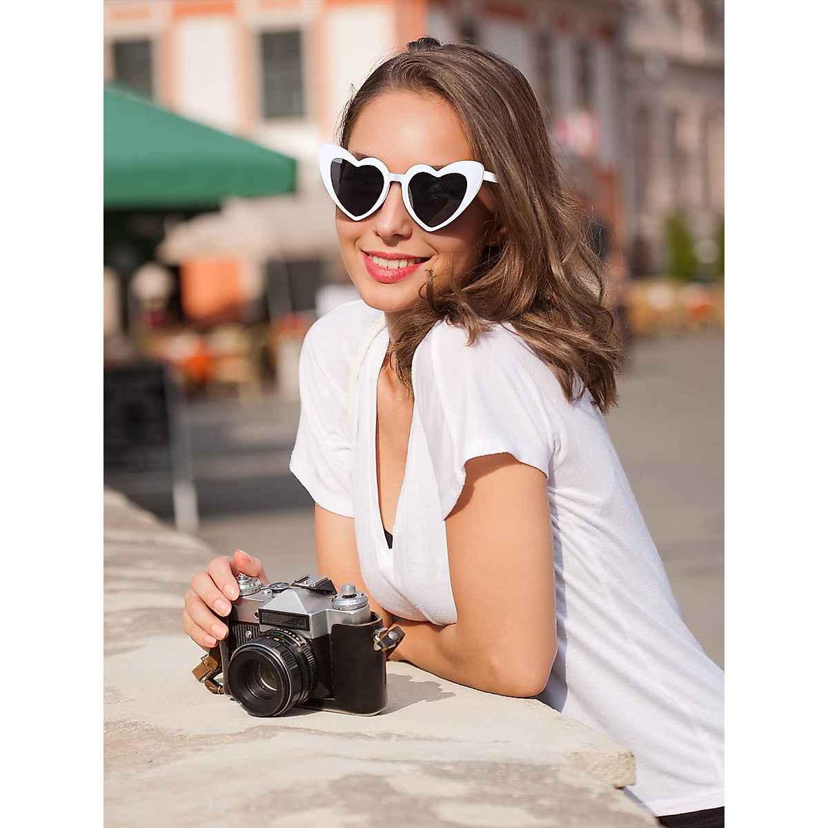 Frienda 6 Pairs Heart Shaped Sunglasses Cat Eye Sunglasses Vintage Heart Glasses for Wedding Costume Party (White-Grey)