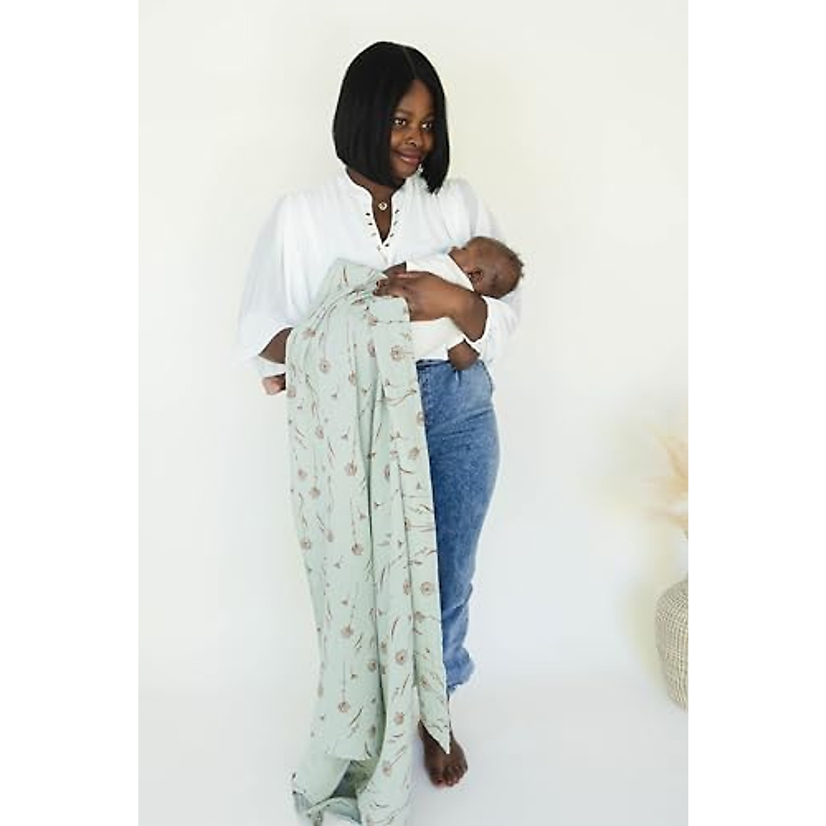 Leyl&Ari Muslin Swaddle Baby Blanket | 100% Organic Cotton Receiving Wrap (Wildflowers/Blue)