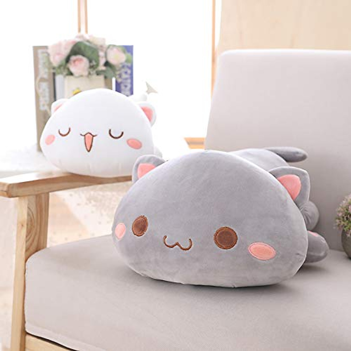 Jensquaify Cat Stuffed Animals, Soft Cat Plush Pillow Kitten Stuffed Animal Toy Gifts for Kids (Grey Round Eyes, 19.6")