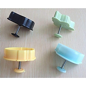 Set of 4 Star Wars Plunger Cookie Cutters - Darth Vader, C-3PO, Yoda and Chewbacca - Amazing Cake Mold Decoration Tool For Baking in Kitchen - Multi-Colour