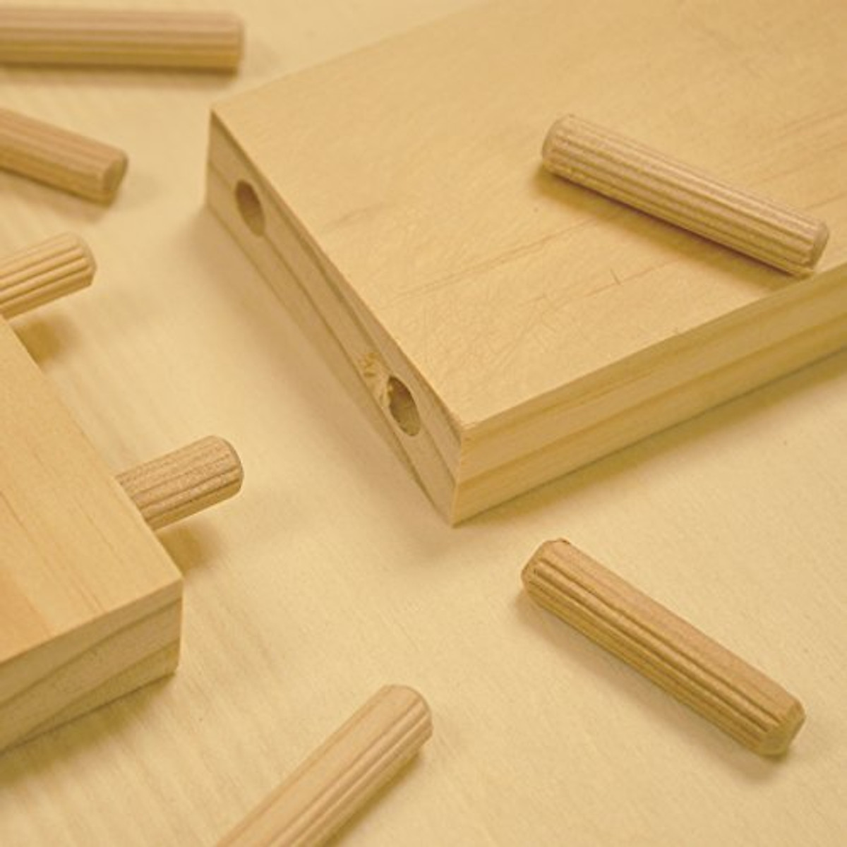 Milescraft 53460003 5346 Dowel Pin Bucket-375 Wooden Dowels-1/4in (200 pcs.) -5/16in (100pcs.)-3/8in Dia. (75pcs.) Made of Hardwood-Ideal for Woodworking Projects, Original Version