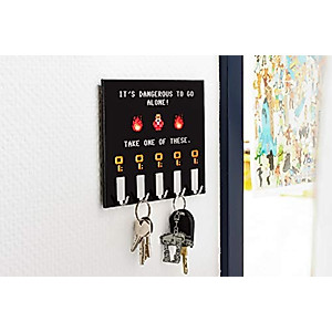 getDigital Dangerous to Go Alone Key Rack - Geeky Home and Office Decor Wall-Mounted Key Holder with 5 Metal Hooks - 21 x 16 cm