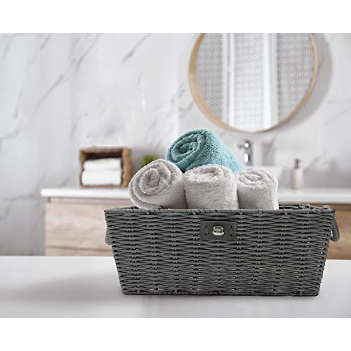 Woven Storage Basket Bin Wicker Hamper Stackable Box with Lid, Wicker Shelf Baskets Bin for Laundry Room Organizer, Set of 3 Wicker Storage Basket with Handle for Picnic, BBQ,Nursery, Baby Toiletry, Diaper, Toys
