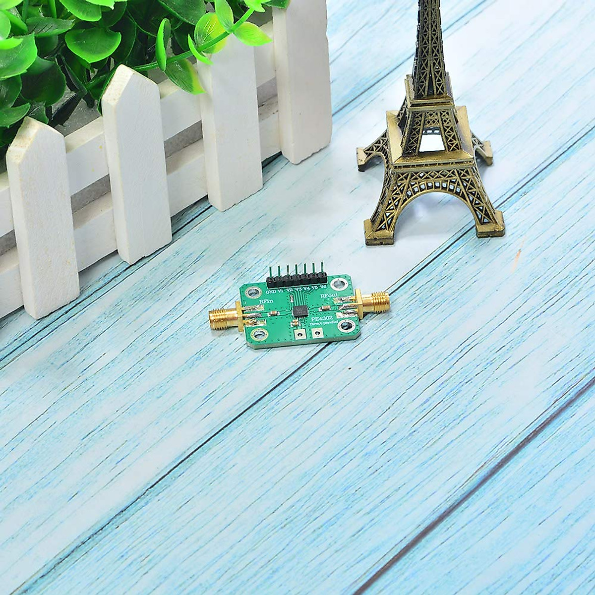 Comimark 1Pcs PE4302 Numerical Control Attenuator Parallel Immediate Mode 1MHz-4GHz HighQ
