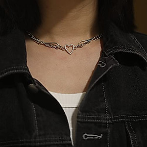 LIRUNQIN 9pcs Y2k Necklaces Fairy Grunge Goth Necklaces Gothic Coquette Aesthetic Emo Alt Chain Choker Heart Cross Fairycore Necklace Alternative Jewelry Set for Women Teen Girls Egirls