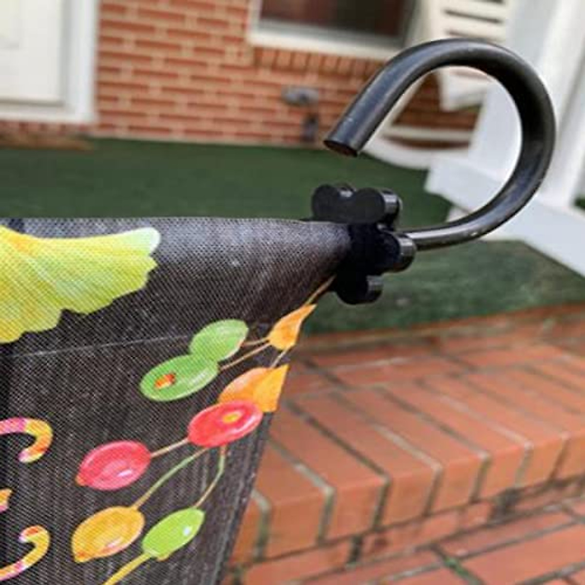 Garden Flag Stoppers Pole Accessories - Durable Rubber Black Rings for American Lawn Pool Small Flag Stand Garden Flag Holder Accessories 4 Packs