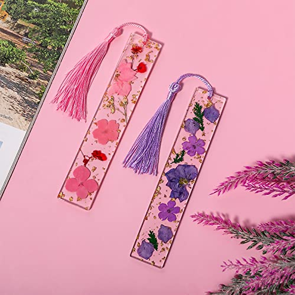 cobee Resin Dried Flower Bookmark, 2 Pieces Transparent Pressed Flower Bookmark Handmade Floral Page Marker with Tassel Cute Bookmark for Women Kids Book Lovers Gift