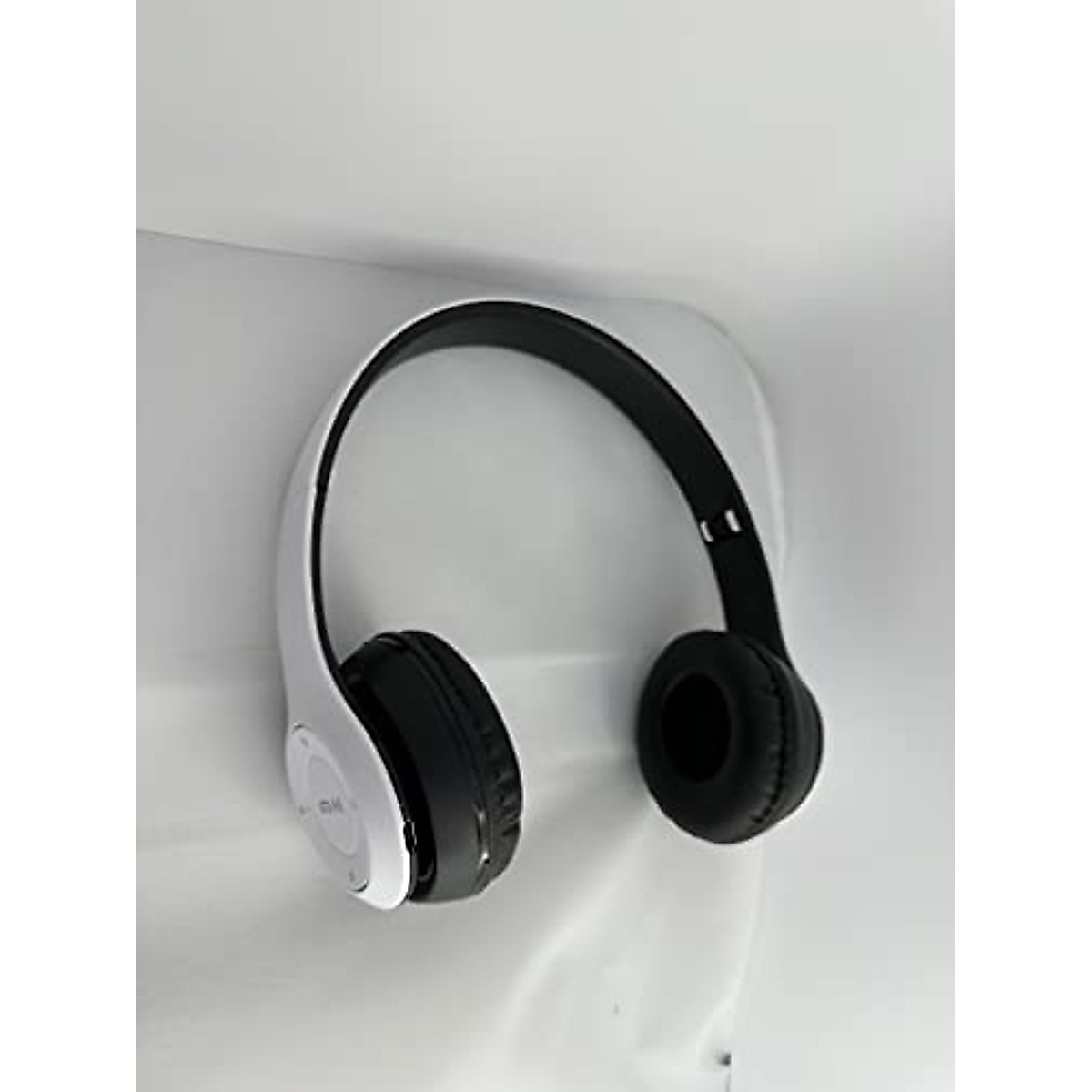 White P47 Wireless Headphones, Microphone, Sport Headphones, Headphone for TV, Sound as Sport Earphones with Mic, Noise Cancelling, Computer, Workout, Wire,