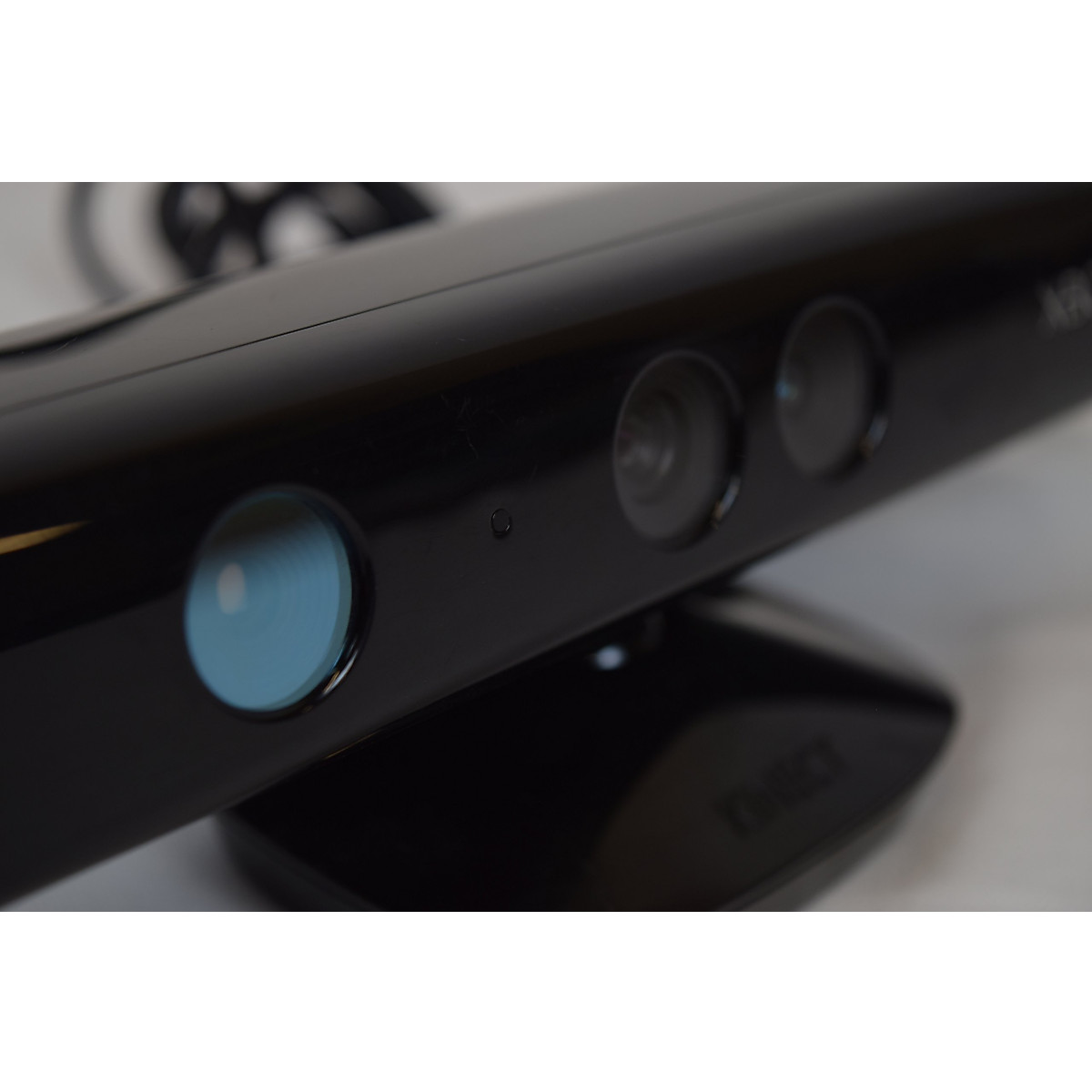 XBOX 360 Microsoft Kinect Sensor Bar Only Black 1414 Wired Motion Sensor Camera (Renewed)