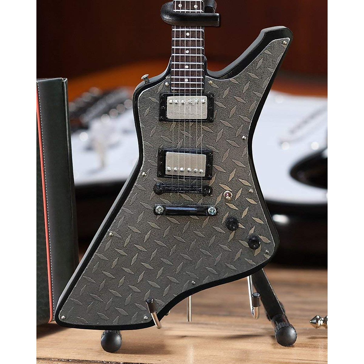 FanMerch Mini Guitar Metallica Collectible James Hetfield Diamond Plate Guitar Replica