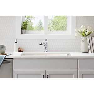 JOLT™ Pull Out Kitchen Faucet