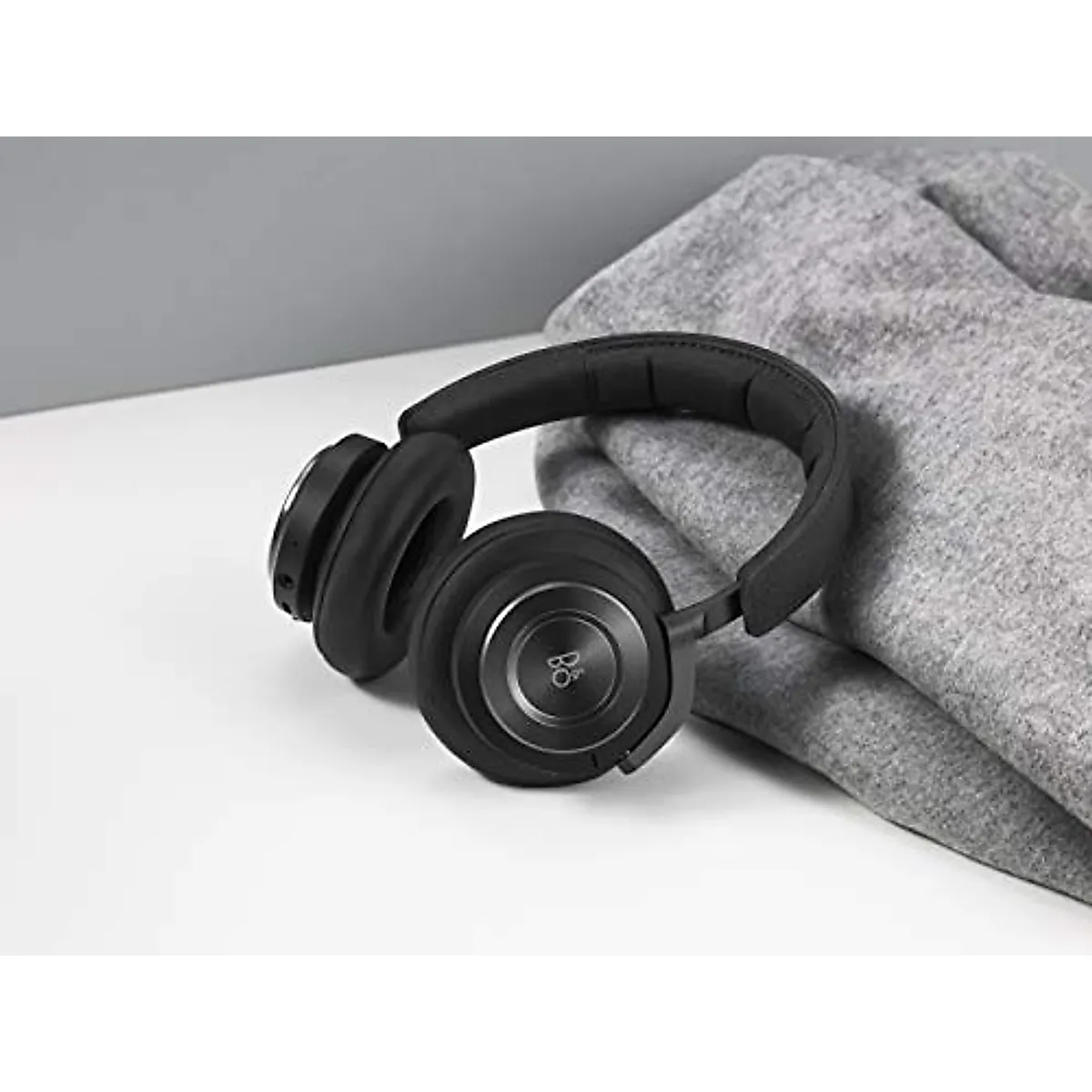 Bang & Olufsen Beoplay H9 3rd Gen Wireless Bluetooth Over-Ear Headphones (Amazon Exclusive Edition) - Active Noise Cancellation, Transparency Mode, Voice Assistant Button and Mic, Matte Black