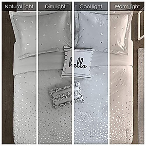 Intelligent Design Zoey Triangle Metallic Print, Cozy Comforter Set All Season Bedding Set, Matching Sham, Decorative Pillow, King/Cal King, Grey/Silver 5 Piece
