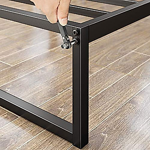 ZINUS Lorelai 12 Inch Metal Platform Bed Frame / Mattress Foundation with Steel Slat Support / No Box Spring Needed / Easy Assembly, Twin, Black