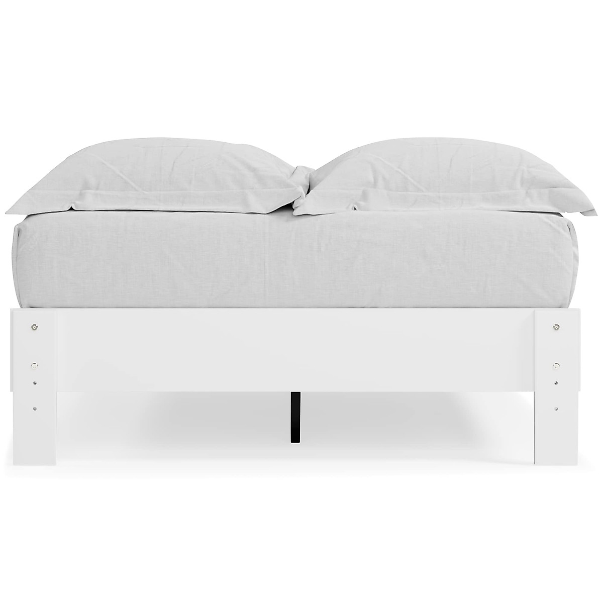 Signature Design by Ashley Piperton Modern Casual Youth Platform Bed Frame, Full, White