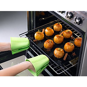 Lekue 12 by 16-Inch Non-Spill Baking Sheet, Black