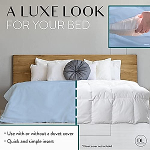 Danjor Linens Duvet Insert Twin - Lightweight Down Comforter for Twin Size Bed - Cooling, Microfiber, Down Alternative Fill - Machine Washable, White﻿