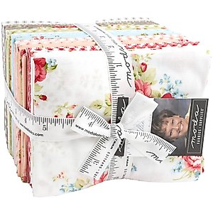 Moda Fabrics Ellie Fat Quarter Bundle by Brenda Riddle Designs 18760AB