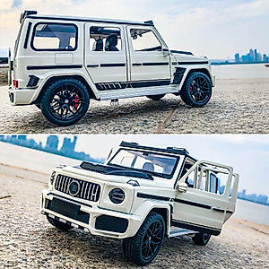 WAKAKAC 1/18 Scale Benz Model Car for Adults Collectible,Pull Back Vehicles with Music and Light,Hood Can Be Opened Cars(White)