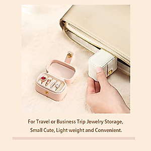 VOMNA Travel Jewelry Ring Case,Small Jewelry Ring Box,Ring Holder,Mini Travel Jewelry Case Portable Ring Storage Case,Gifts for Women Girls, for Travel,Business,Wedding,Bridesmaid Gift(Pink)
