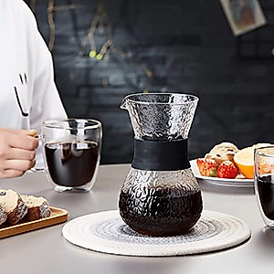 Pour over coffee maker,600ml/20oz Paperless Borosilicate Glass Carafe and Reusable Stainless Steel Permanent Filter,Manual Coffee Dripper Brewer with Protective Silicone Sleeve,Glass Coffee Pot