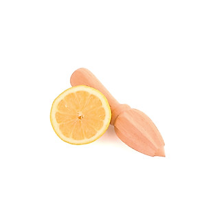 True Juice Citrus Wooden Reamer, Wooden Lemon Juicer, Handheld Citrus Juicer, Juicing Tool, 6.25', Wood