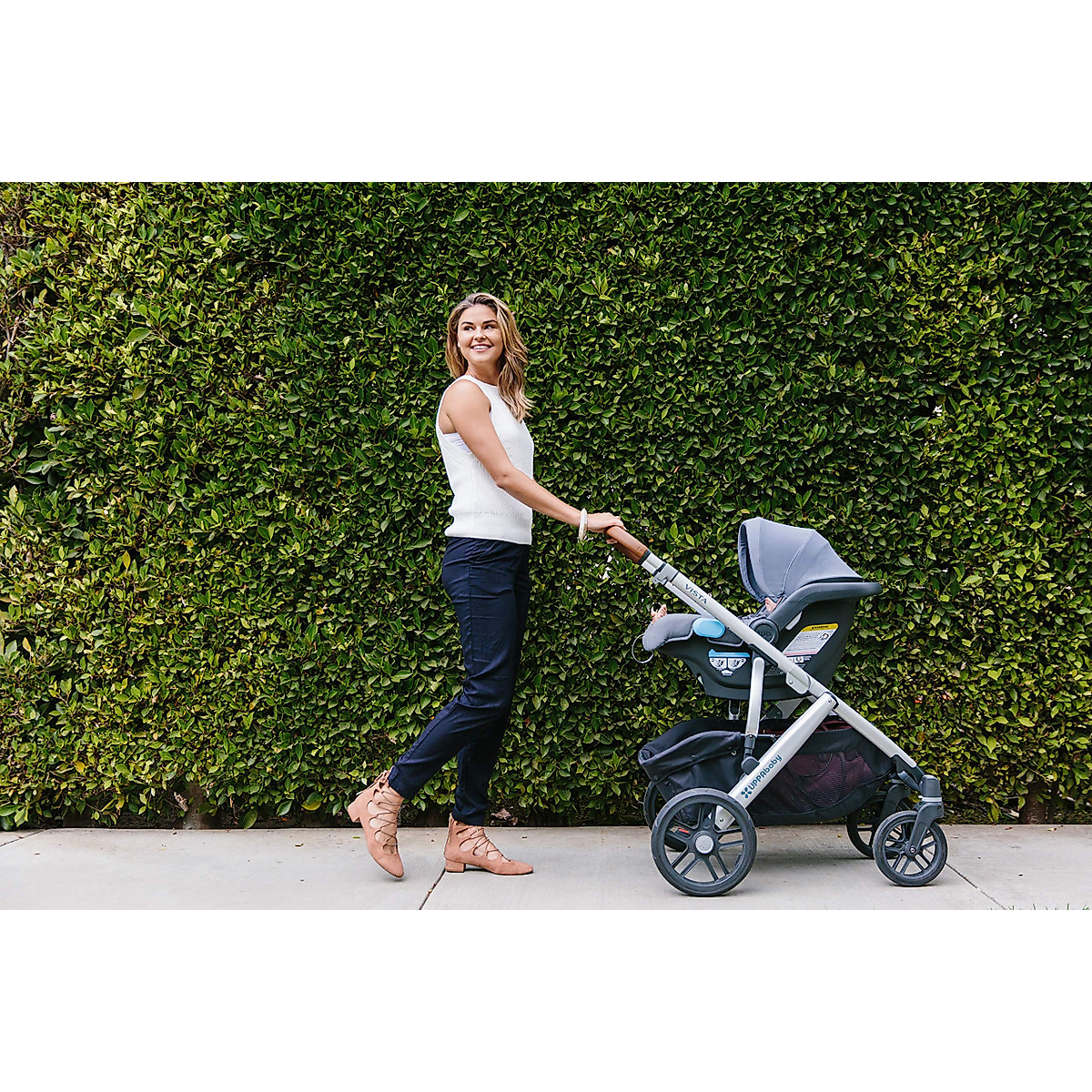 UPPAbaby Vista V2 Stroller - Bryce (White Marl/Silver/Chestnut Leather) + Mesa Infant Car Seat - Bryce (White Marl)