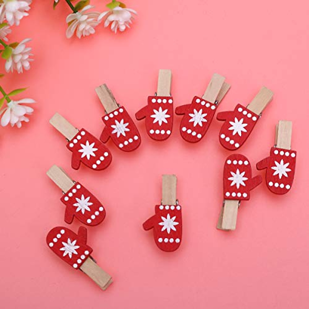 Amosfun 25pcs Mini Wooden Clothespins Christmas Photo Clips Craft Clips Photo Paper Memo Peg Pin Clips for Xmas Party DIY Craft Decoration