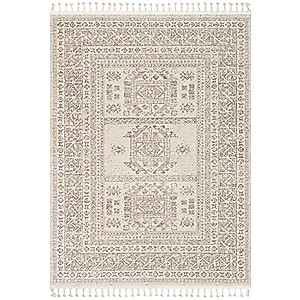 Well Woven Caro Beige Tribal Medallion (3'11 x 5'10") Area Rug