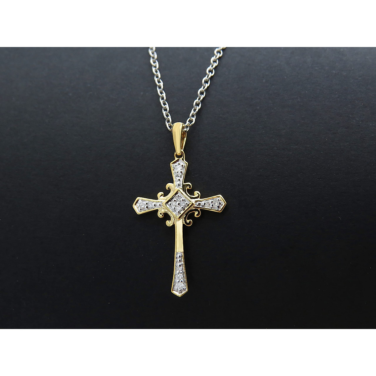 Dazzlingrock Collection 0.10 Carat (ctw) 18K Round White Diamond Cross Pendant 1/10 CT (Silver Chain Included), Yellow Gold