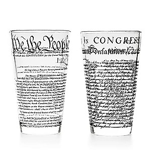 Greenline Goods – United States Constitution & Declaration of Independence Glasses (Set of 2) - 16 oz Drinking Glasses - American US Patriotic Gift Set We The People - Beer Glasses
