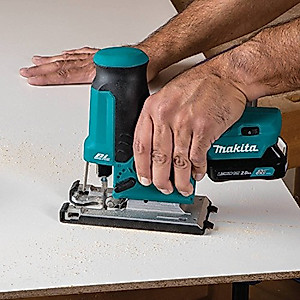 Makita VJ05R1J 2.0Ah 12V max CXT Lithium-Ion Brushless Cordless Barrel Grip Jig Saw Kit