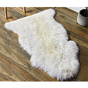 Sheepskin Natural Fluffy Real Sheep Skin Fur Rug 2 x 3 White Single Pelt Nursery Bedroom Area Rug (24Inch x 36Inch, 60.96cm x 91.44cm)