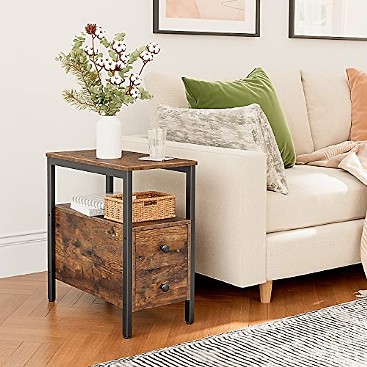 HOOBRO End Table, Narrow Chairside Table with Drawer and Open Storage Shelf, Nightstand for Small Spaces, Stable and Sturdy Construction, Wood Look Accent Furniture, Rustic Brown and Black BF548BZ01G2