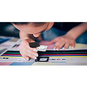 3X Folding Pocket Magnifier Mini Magnifying Glass Loupe with Holster