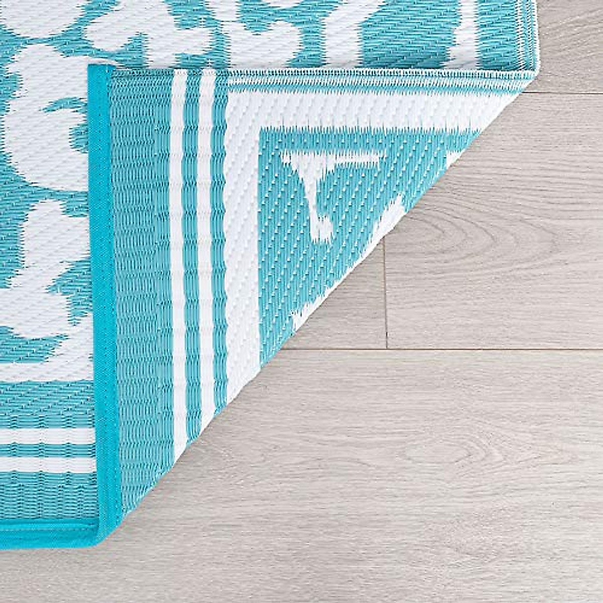 Reversible Plastic Straw, Water Resistant Outdoor Rug 6x9 for Patio, Deck, Porch, Camping, RV | Fade Resistant Outside Area Rugs for Patios | Size 5'11'' x 8'10''