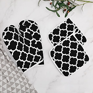 4PCS Oven Mitts Glove Kitchen Heat Resistant Pot Holders Set Black White Moroccan Quatrefoil Pattern Kitchen Microwave Oven Gloves Mitts Anti-Scald Baking Cooking Gloves