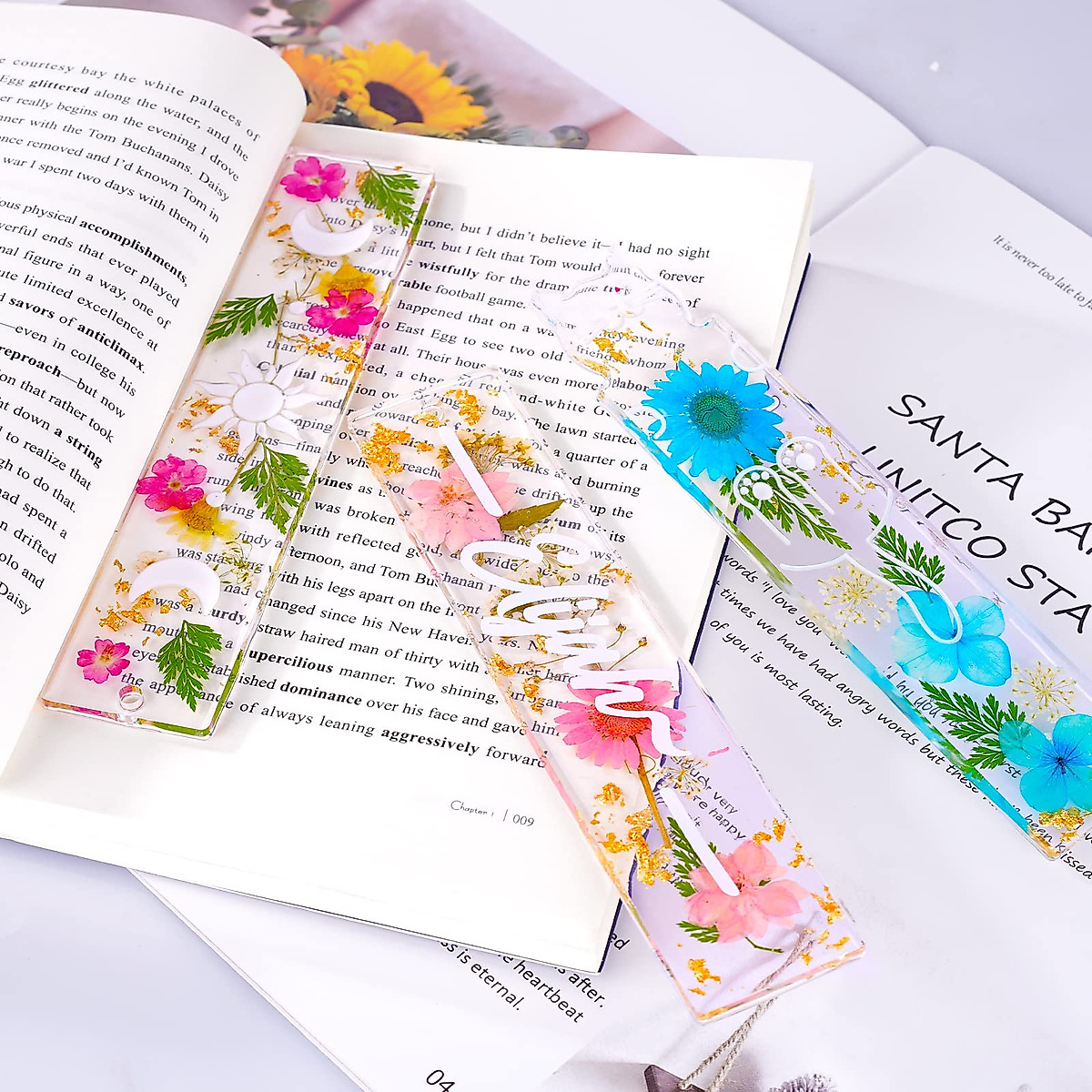 LET'S RESIN Bookmark Resin Molds Silicone 1.5'' Wide, Blank and Cat Moon Pattern Silicone Bookmark Molds Kit with 20pcs Tassels, Rectangle Bookmark Molds for Epoxy Resin Casting Crafts