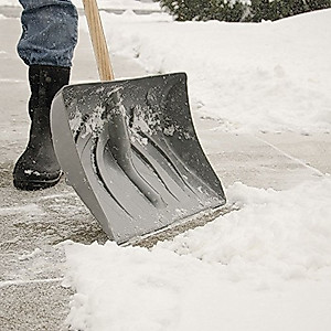 A.M. Leonard Snow Shovel with Steel Wear Strip, D-Grip, 18-inches Wide