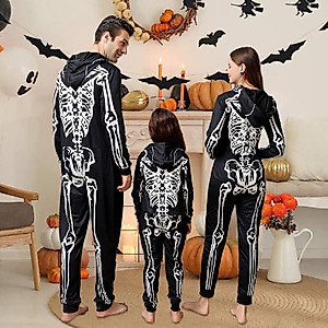 ANGELGGH Family Matching Halloween Onesie Pajamas, Funny Skeleton Printed Hooded Zipper PJs Loungewear for Men/Women/Kids (Kids, 8-10T, Skull)