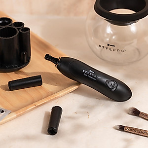 STYLPRO Electric Make-up Brush Cleaner & Dryer - Cleans and dries thoroughly in 30 seconds with gentle centrifugal technology. Suitable for all brush sizes, incl. vegan cleaner.
