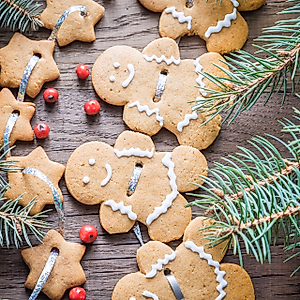 3PCS Gingerbread Man Cookie Cutters, 5.12" 4.34" 3.42" Large Christmas Cookie Cutters -Stainless Steel Holiday Cookie Cutters Shapes for Baking Gift