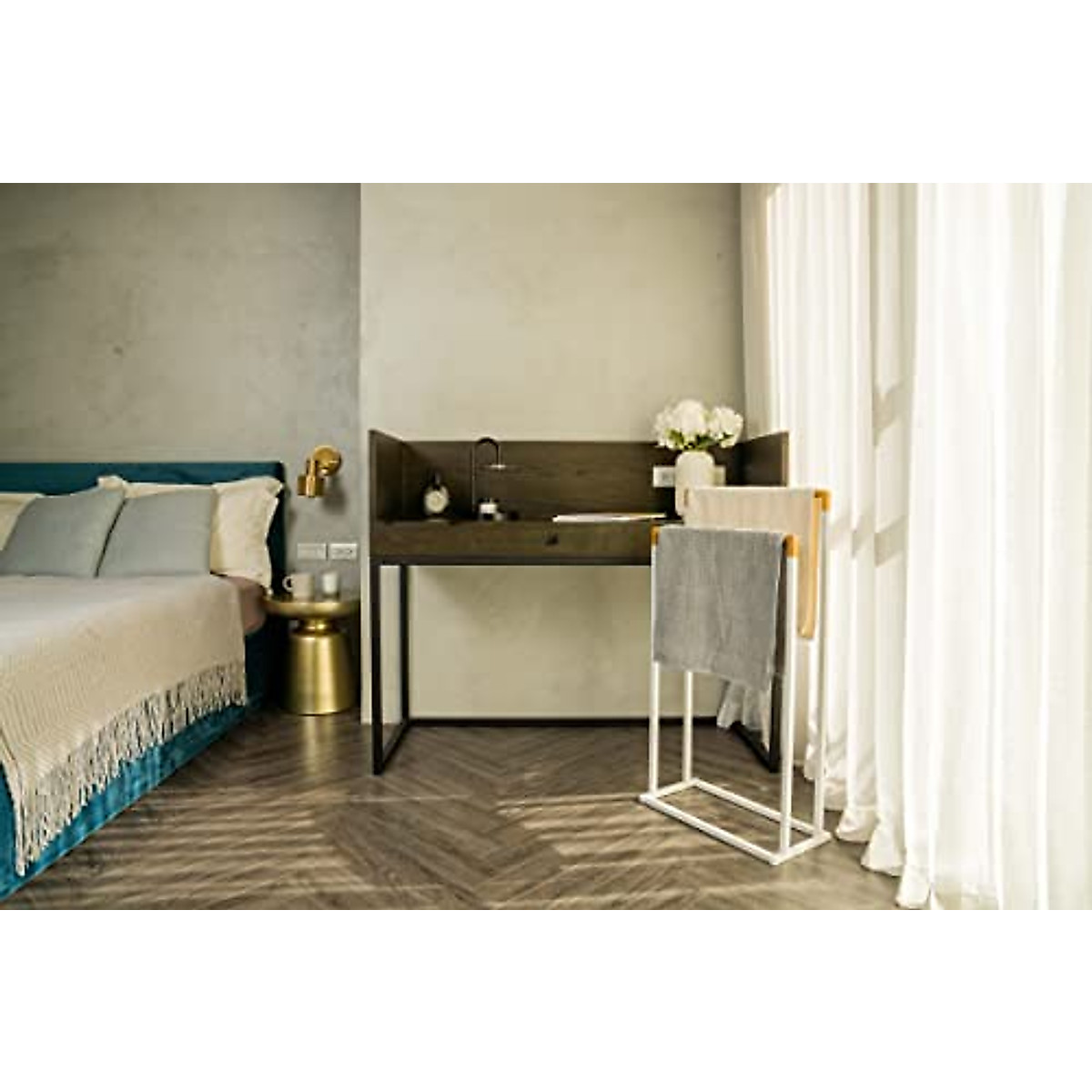 ikloo 33 Inch 2-Tier White Metal Freestanding Bathroom Towel Rack Stand with Bamboo Wood Bar, Laundry Room Drying Rack Holder, Bathroom Storage Organizer.