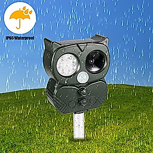 Ultrasonic Animal Repellent,Jahy2Tech Solar Animal Repeller with PIR Sensor Flashing Lights Alarm Sound for Garden,Yard,Attic-Scare Away Voles,Cats,Dogs,Mice,Rat,Rodents,Birds
