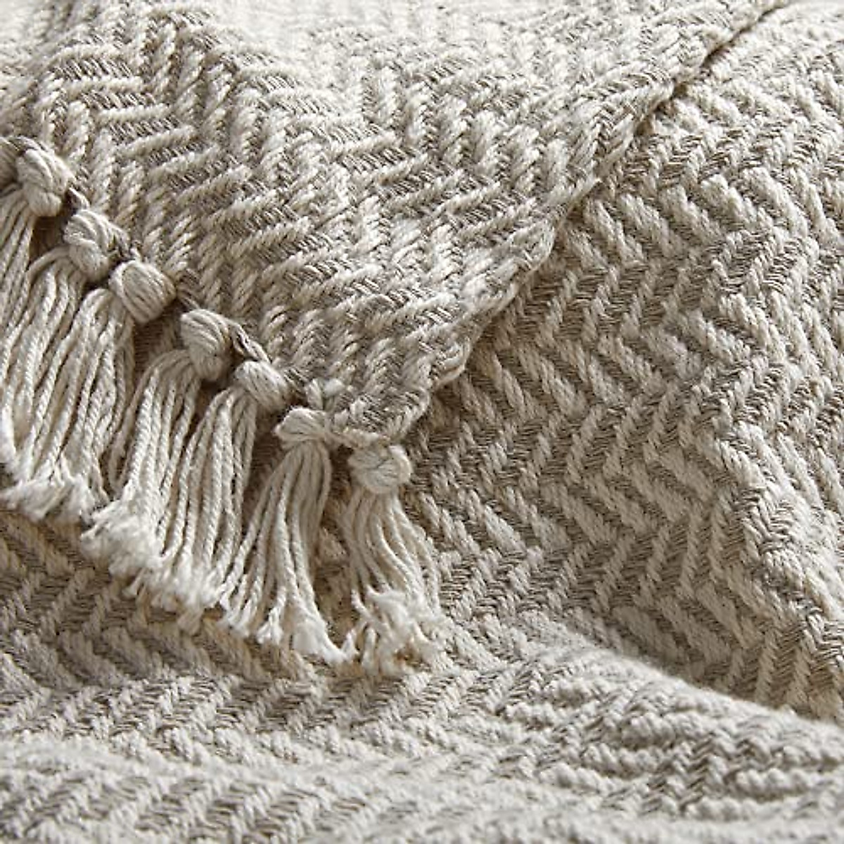 Americanflat 100% Cotton Throw Blanket for Couch - 50x60 - All Seasons Neutral Lightweight Cozy Soft Blankets & Throws for Bed, Sofa or Chair. Indoor or Outdoor [Cream Beige Zig Zag]