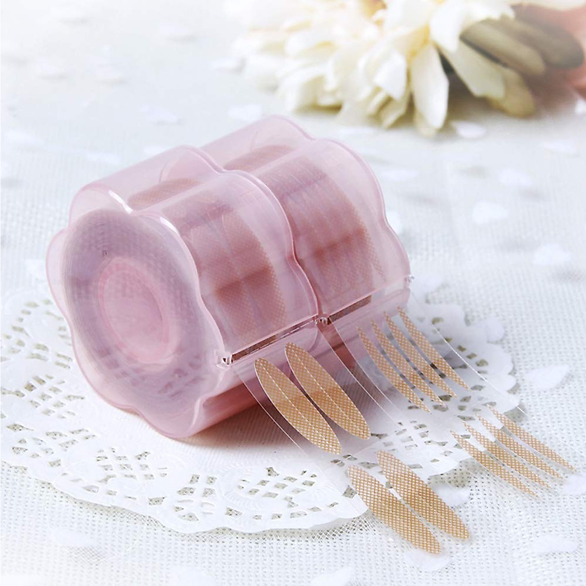 VASANA 1800PCS Beige Three Different Shapes Double Eyelid Tape Tool Invisible Beauty Double Eyelid Tape Stickers Makeup Breathable Big Eye Decoration for Mono-eyelids